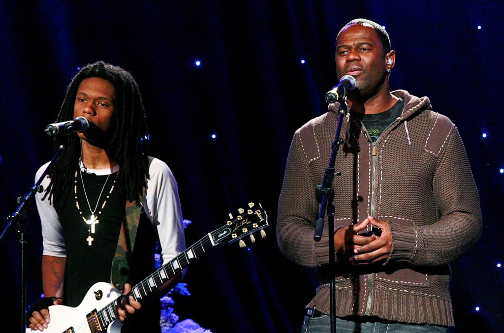 Niko McKnight, Brian McKnight's Estranged Son, Dies at 32 After Cancer ...