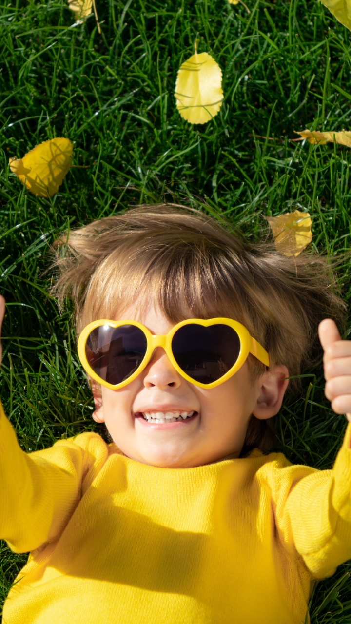 8 things parents should keep in mind to raise a happy child