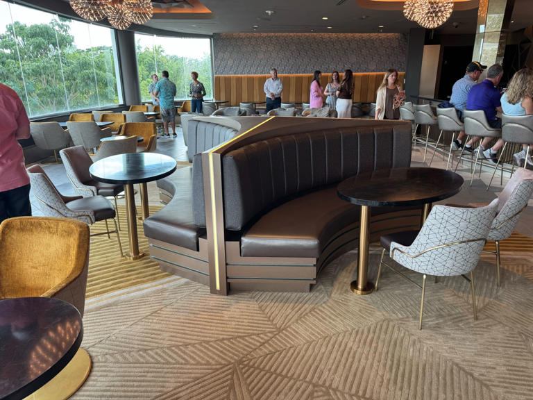 FULL TOUR: Explore GEO-82, The New Spaceship Earth Lounge at EPCOT