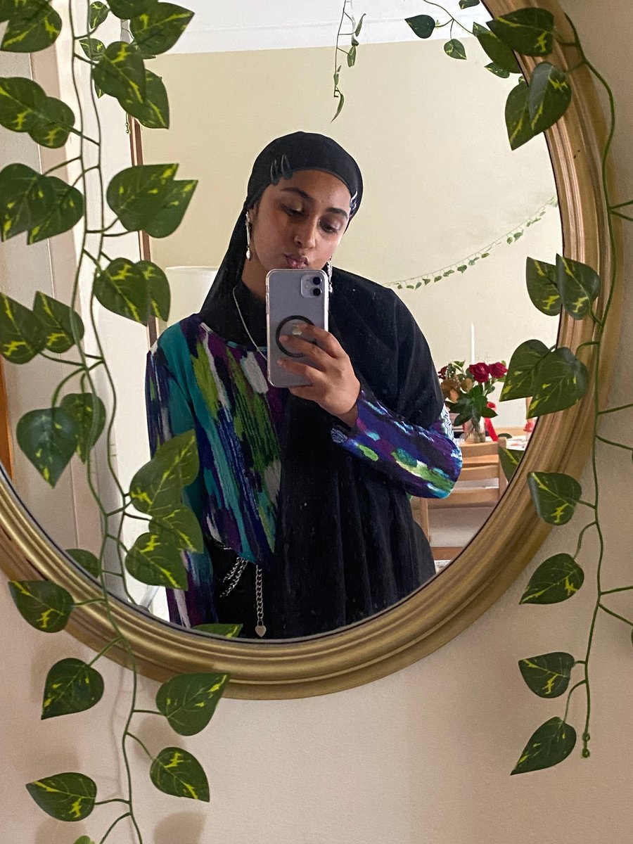 'I lived without mirrors in my house for a week, and now I wish they ...