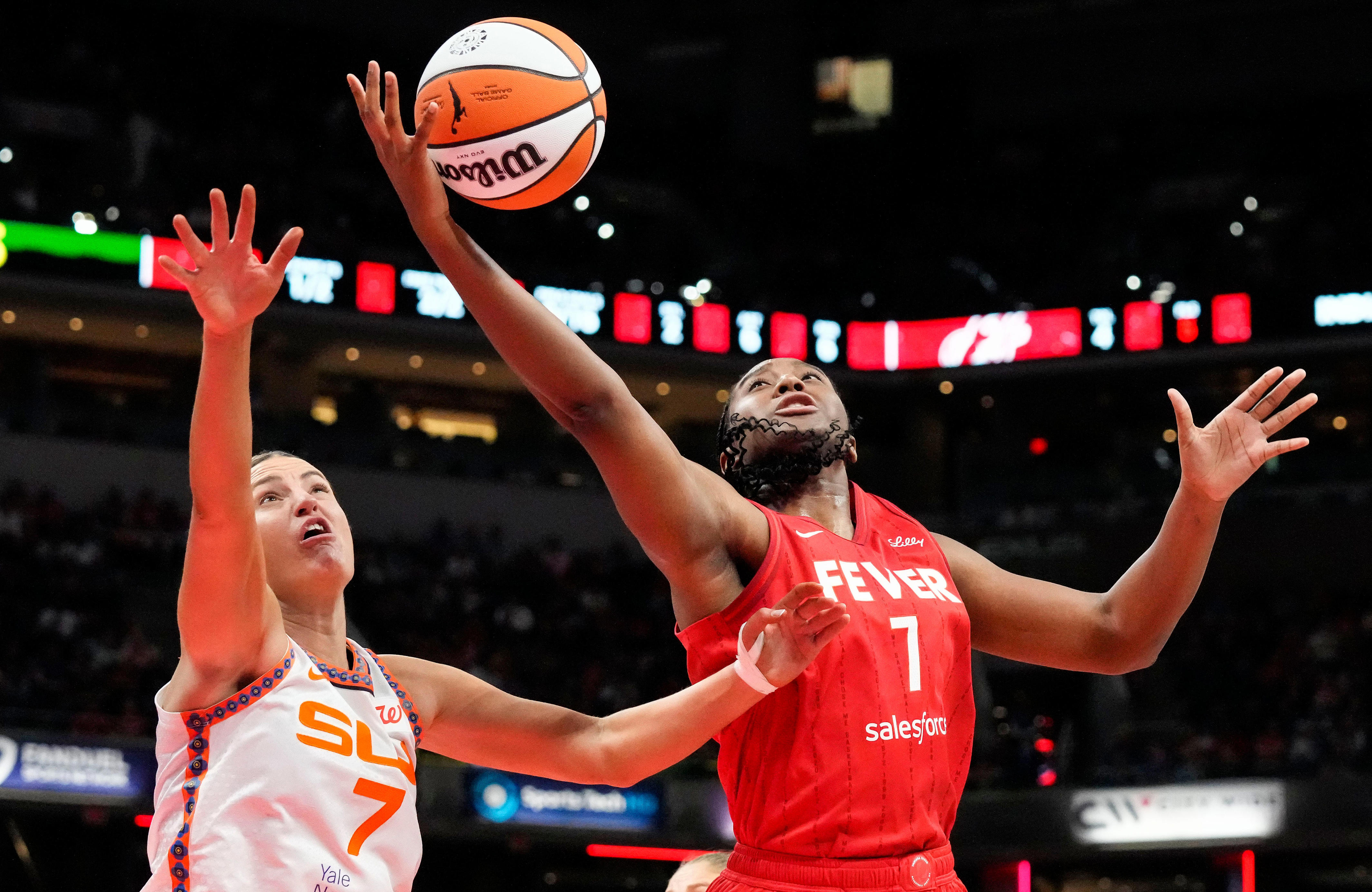 Fever vs. Sun box score, stats: How many points did Aliyah Boston ...