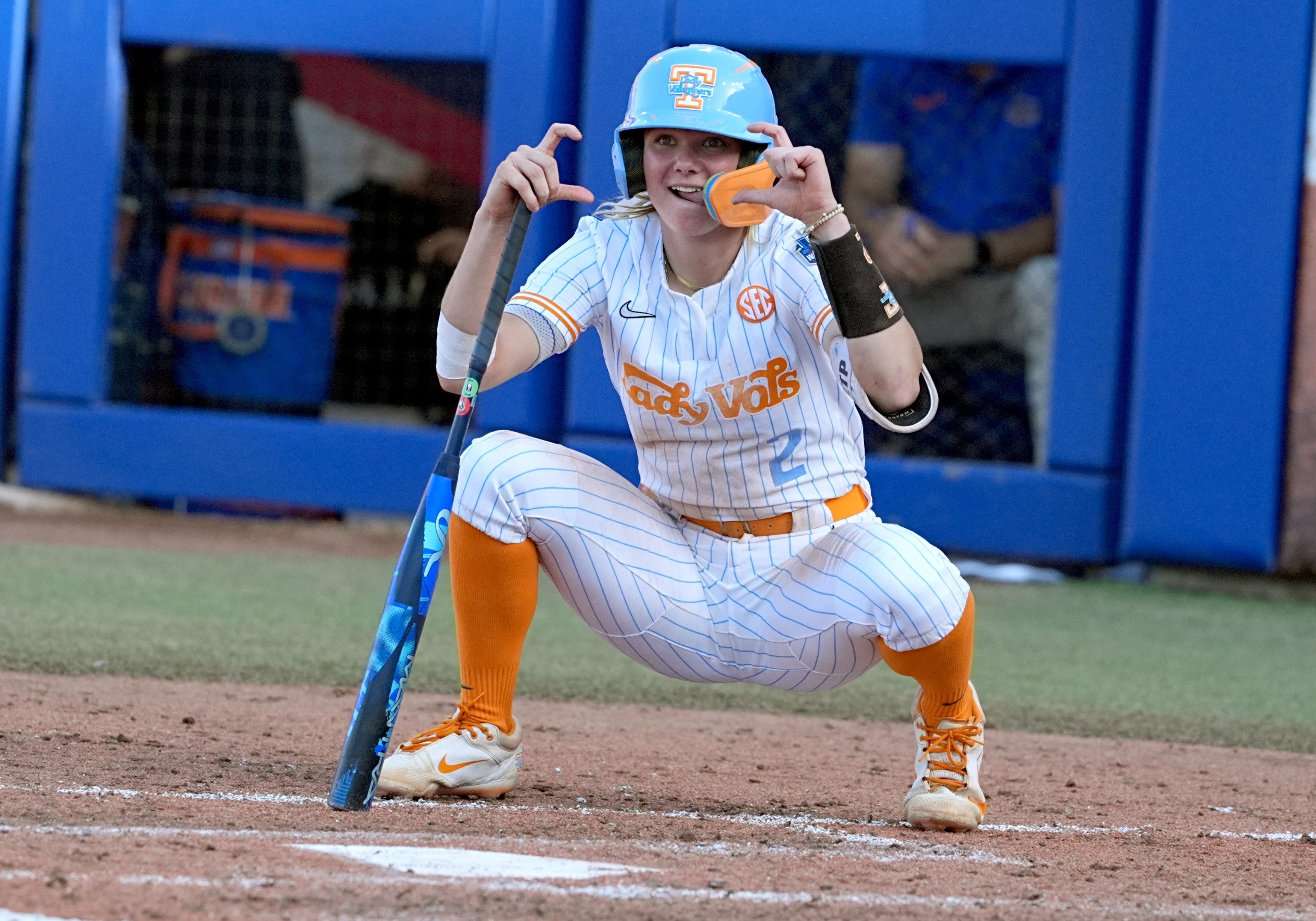 WCWS bracket 2025: Scores, schedule, times, TV for NCAA softball tournament