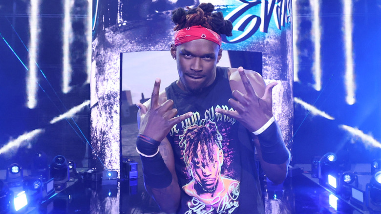 Je'Von Evans Makes WWE SmackDown Debut, As Does NXT NA Champion