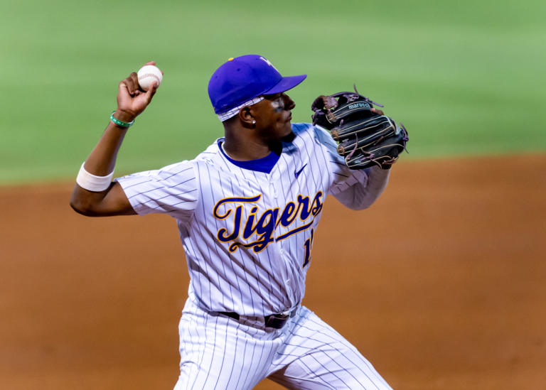 LSU baseball routs Dallas Baptist to advance to NCAA Tournament ...