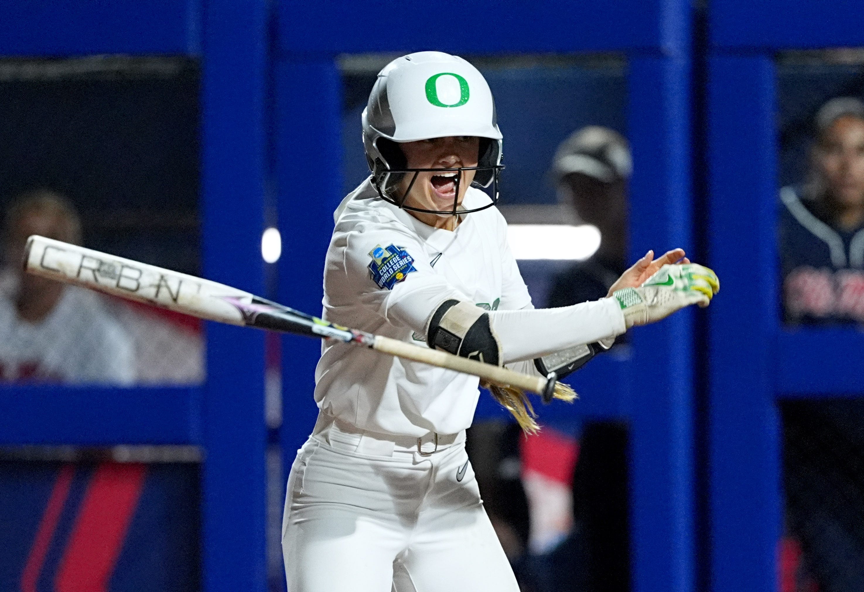 Oregon eliminates Ole Miss from NCAA softball WCWS with extra-inning ...
