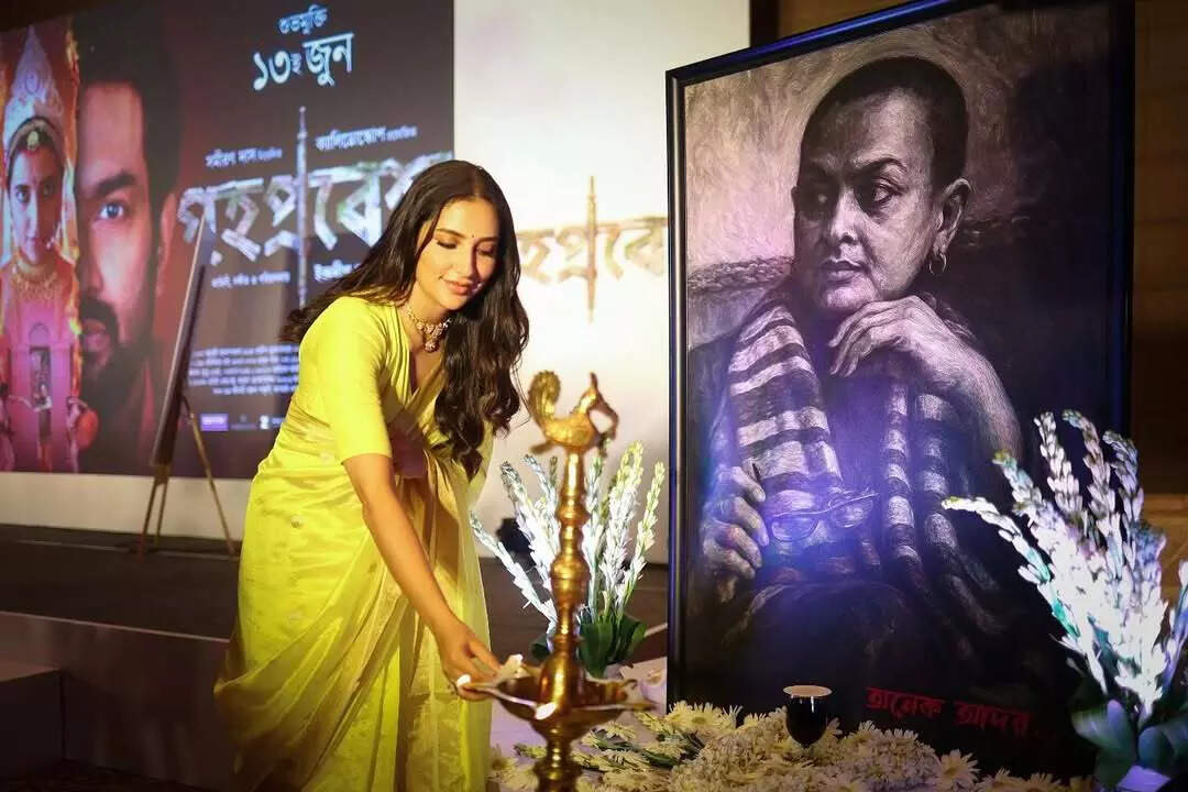 Subhashree Ganguly remembers Rituparno Ghosh on his 12th death anniversary