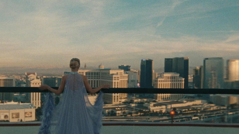 Pamela Anderson's Overlooked 2024 Drama Is A Streaming Hit On Hulu