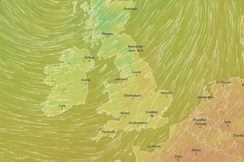 Weather maps turn up hazy yellow as -10C drop expected in hours