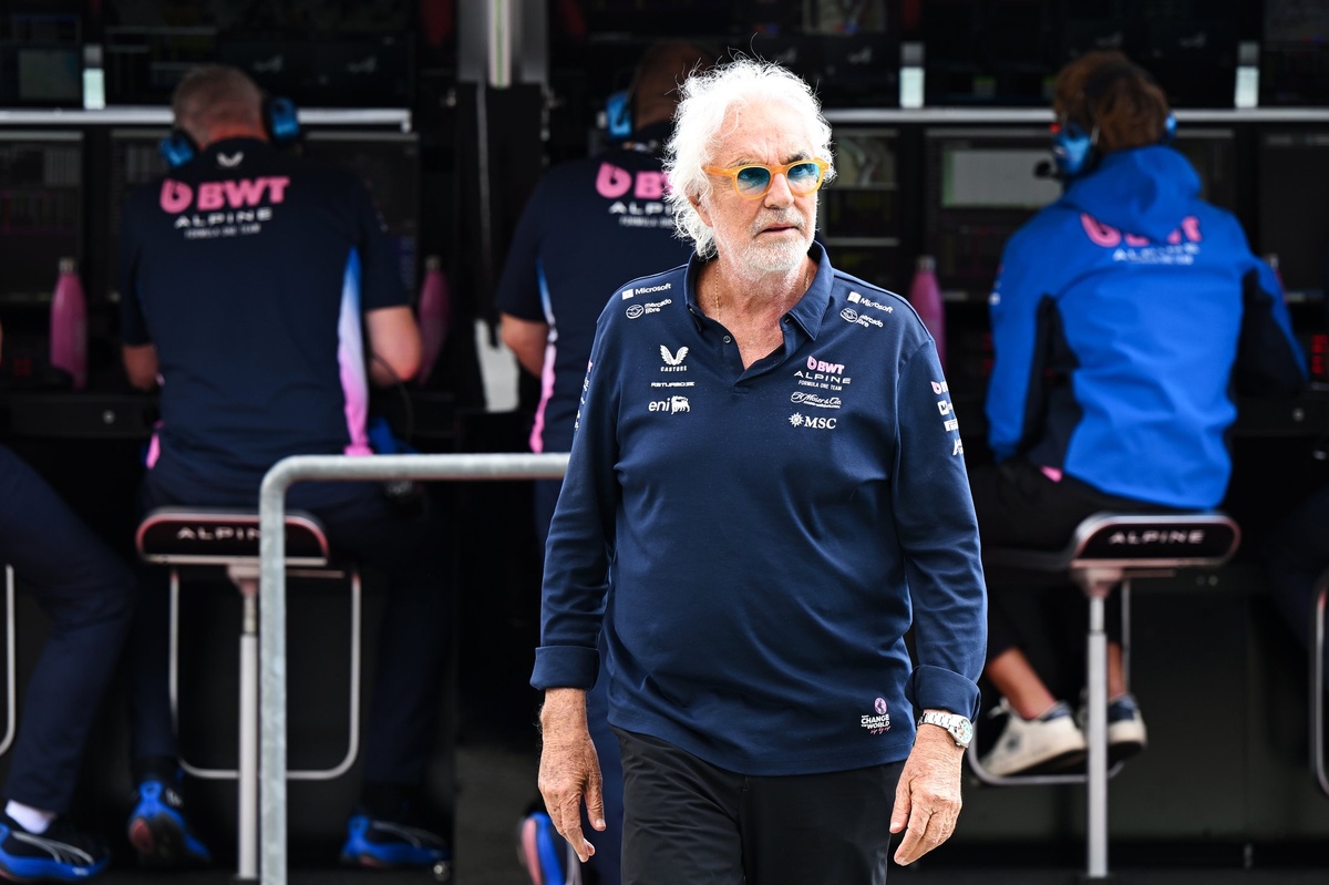 F1: Briatore quer encontrar um novo chefe de equipe "rapidamente" para Alpine