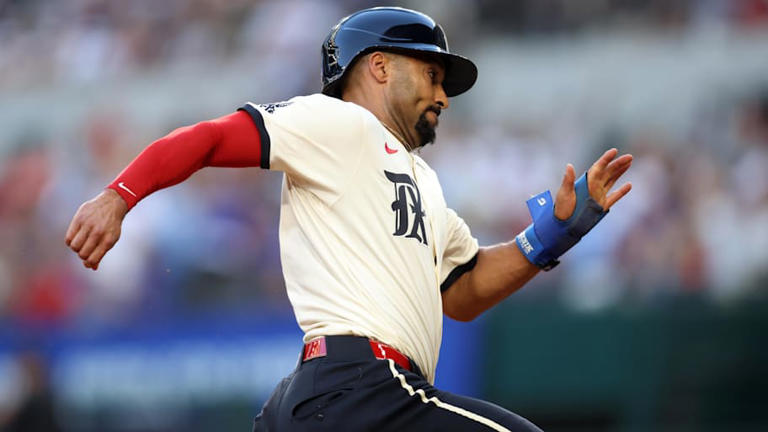 Struggling Rangers Star’s Huge Night Reminder of His Importance to Lineup