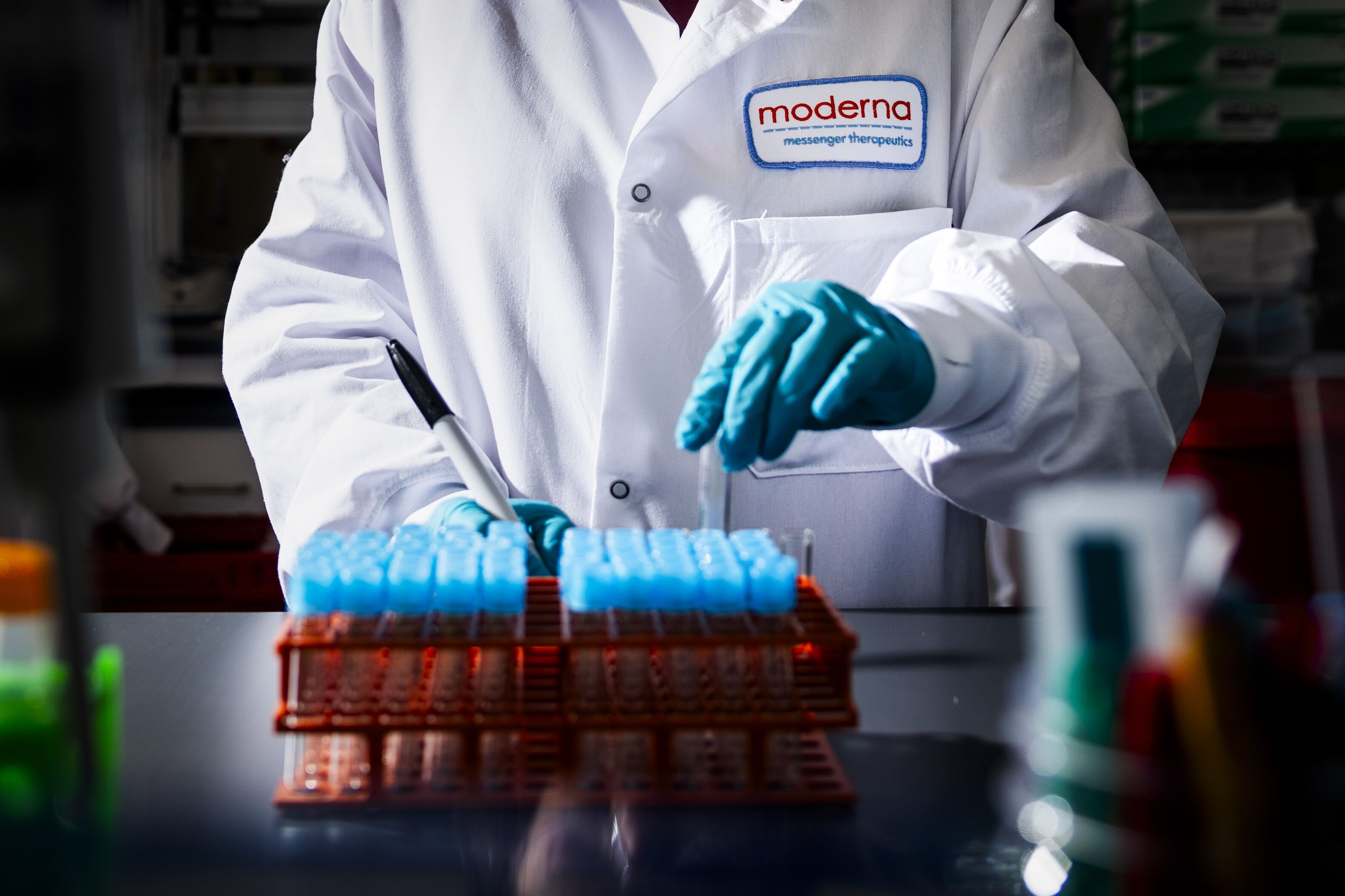 Moderna Wins Narrower US Approval for New Covid Vaccine
