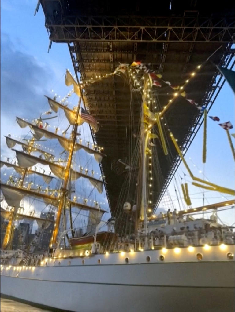 Mexican sailors aboard doomed Navy ship that crashed into Brooklyn ...