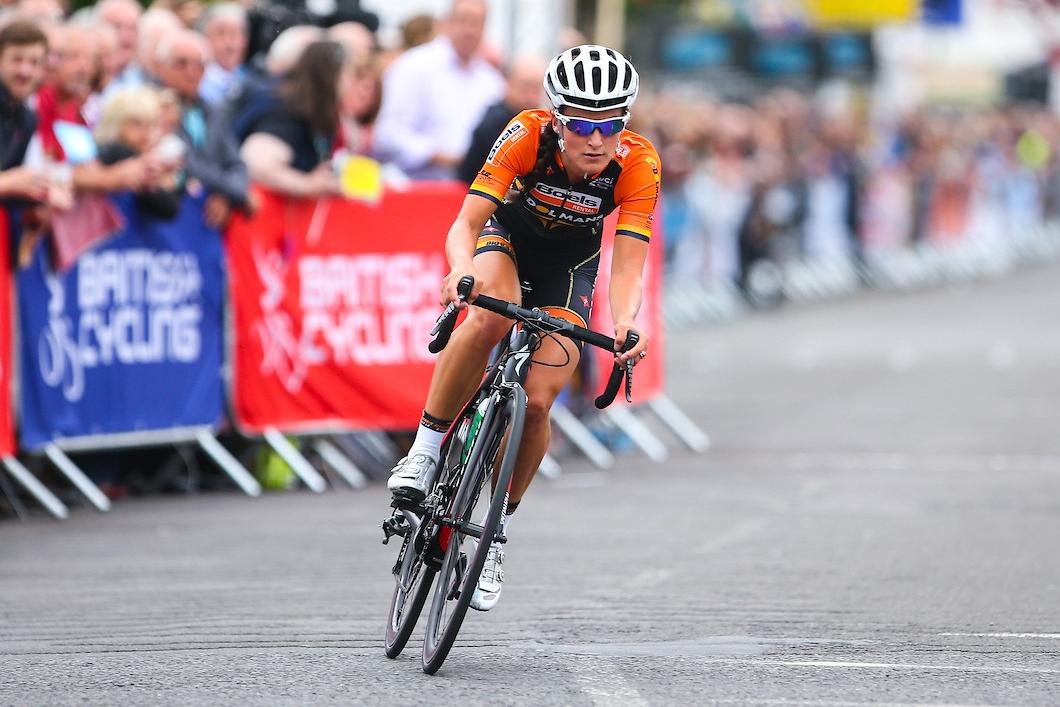 Lizzie Deignan on familiar ground as she sets out on her way to the ...