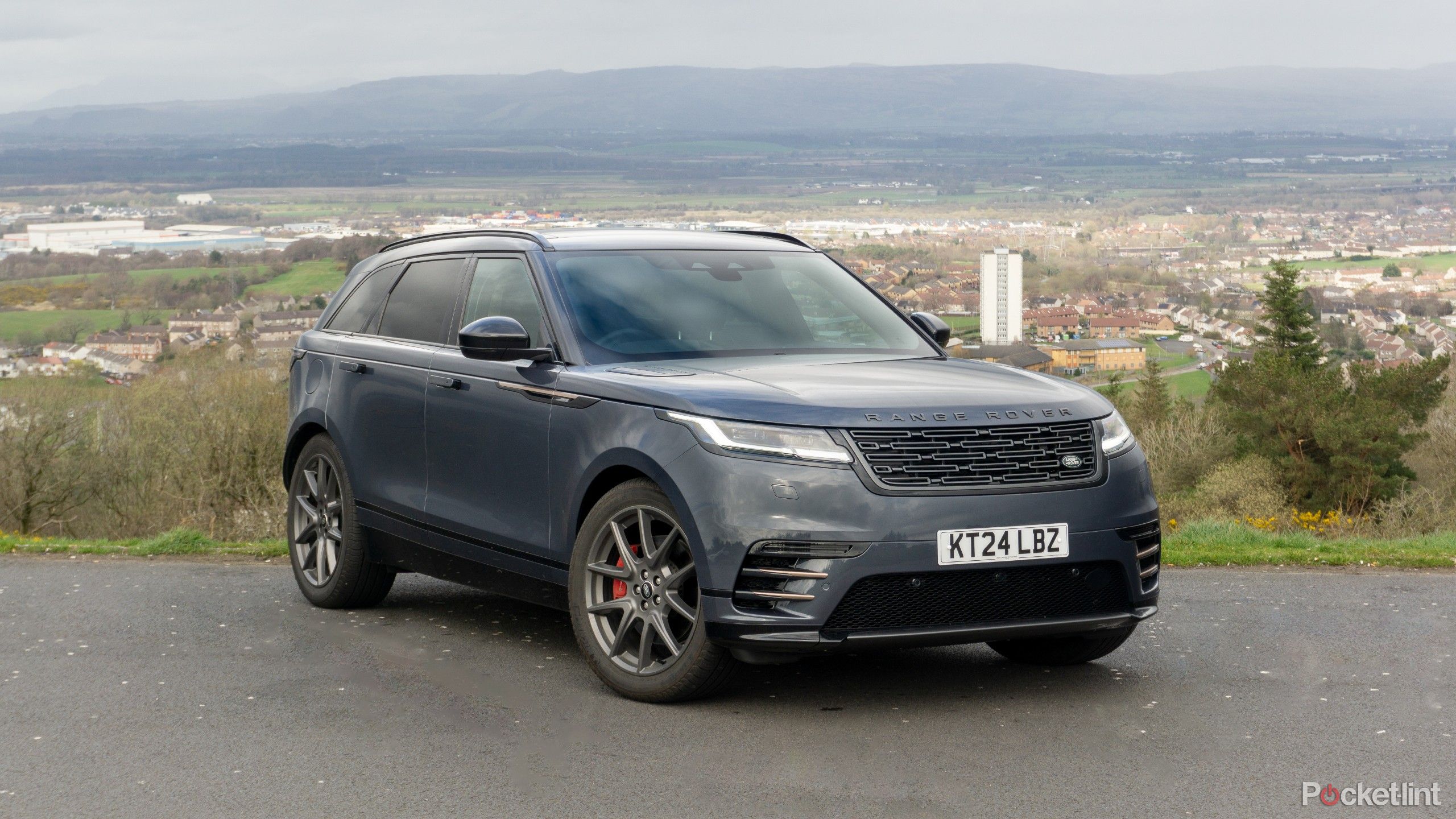 The Range Rover Velar is a stylish SUV, but it's not worthy of the badge