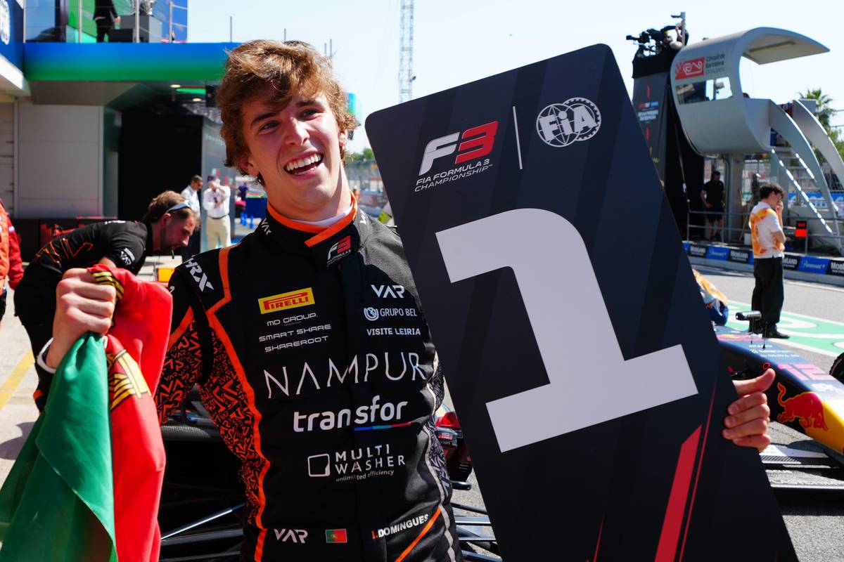 Português Ivan Domingues estreia-se a vencer na Fórmula 3
