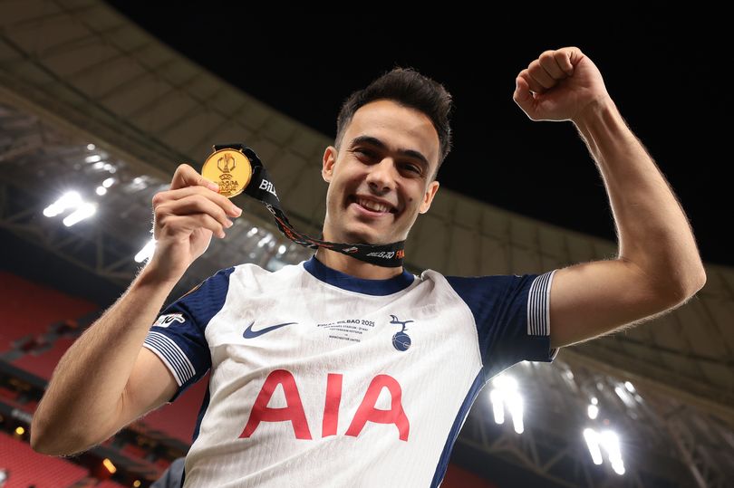 The 12 players waving goodbye to Tottenham today as Thomas Frank summer ...