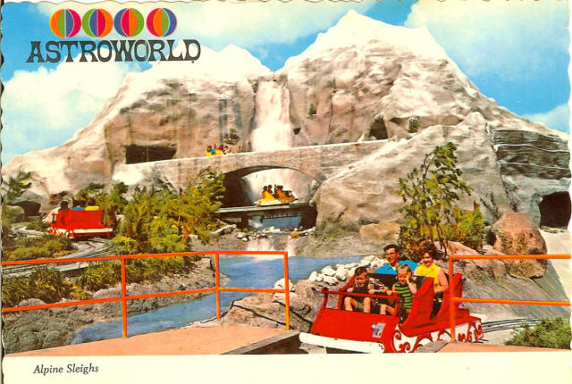 The defunct Texas theme parks that Lone Star State locals remember