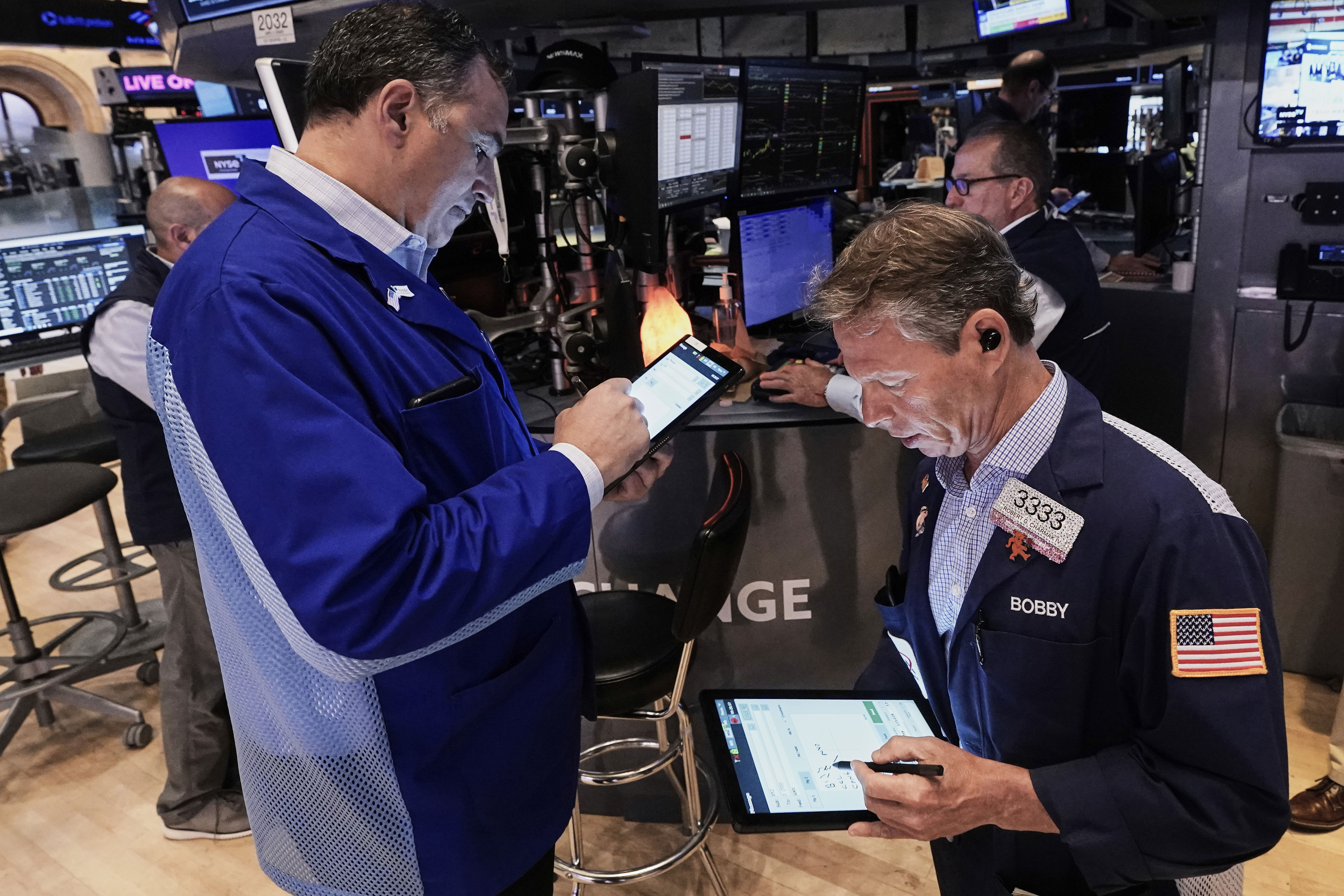 Wall Street warns Trump aides the GOP tax bill could jolt bond markets