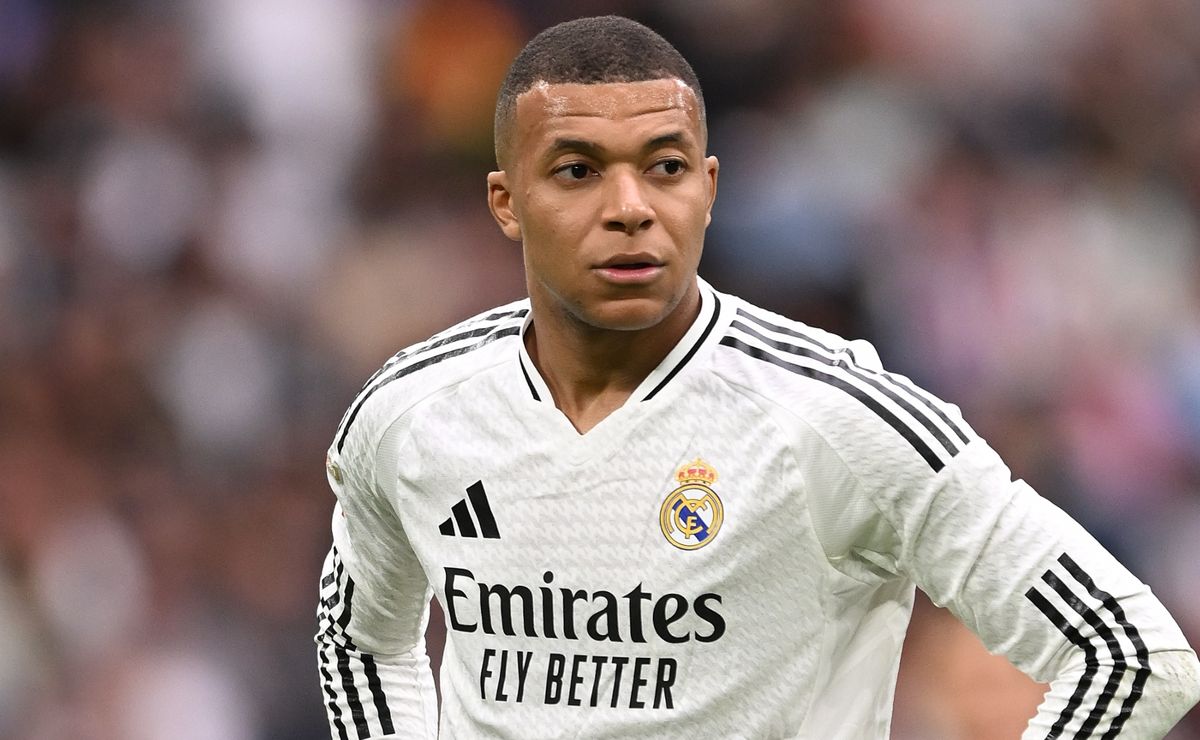 Kylian Mbappe reacts to PSG’s Champions League historic win with ...