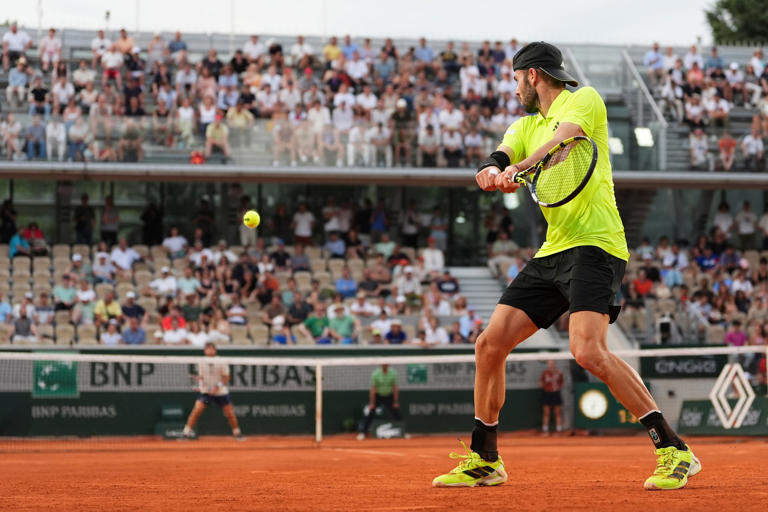 Cameron Norrie overcomes Jacob Fearnley to reach second week of French Open