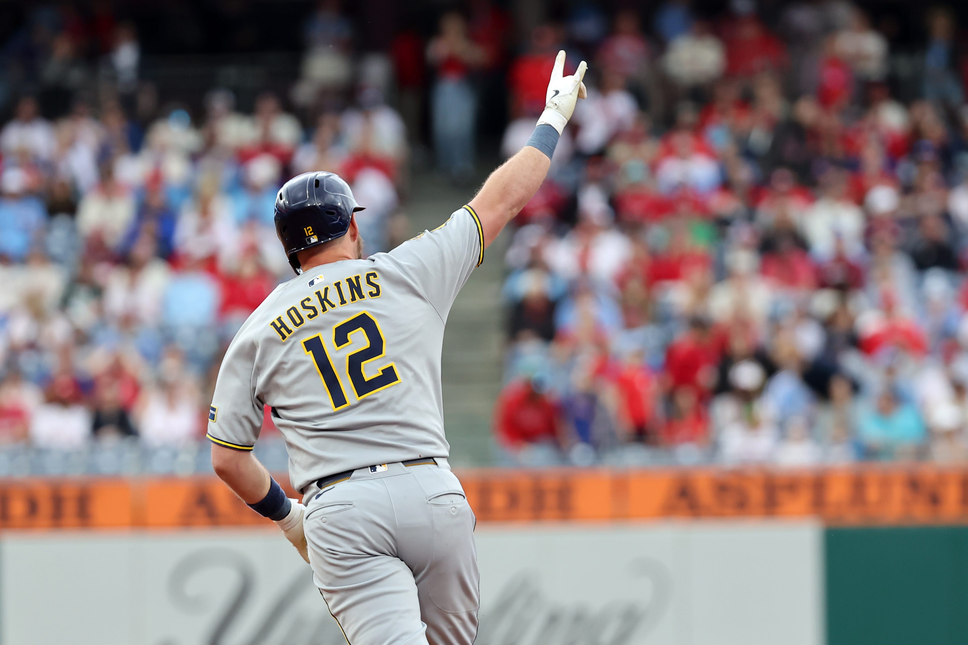 Brewers 17, Phillies 7: Back in Philly, Rhys Hoskins ignites season ...