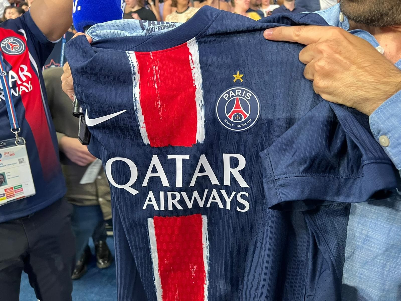 Avec ou sans étoile? Le PSG a (enfin) décidé ce qu'il mettra sur son maillot la saison prochaine