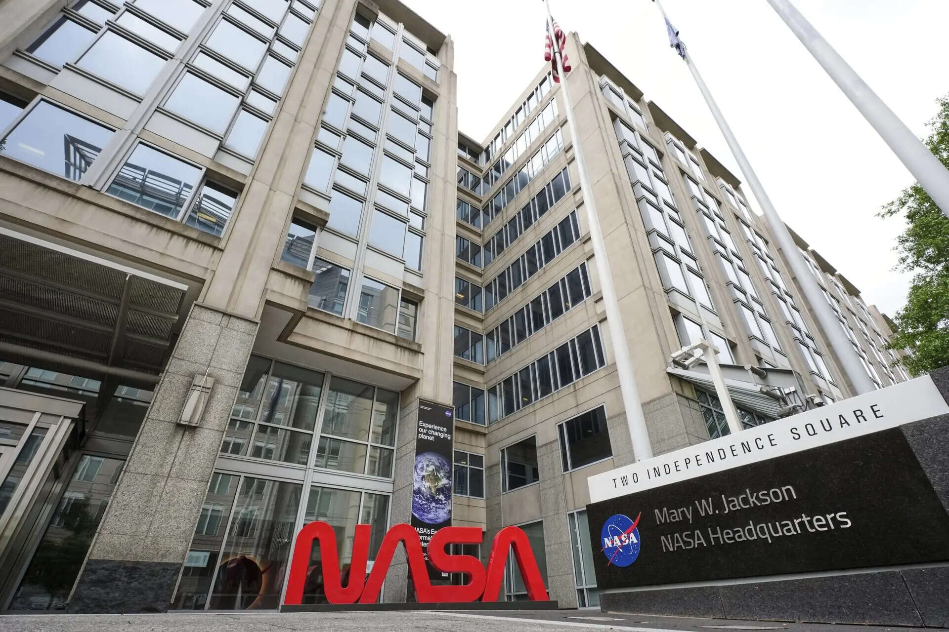 Who will be new NASA Chief as initial nominee Jared Isaacman is no ...