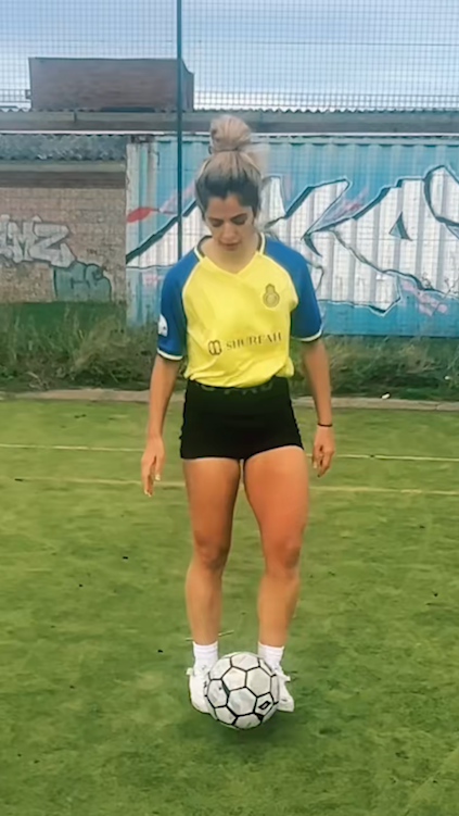 Juggling Guide to Make Your Body Movement More Flexible and Precise – Soccer