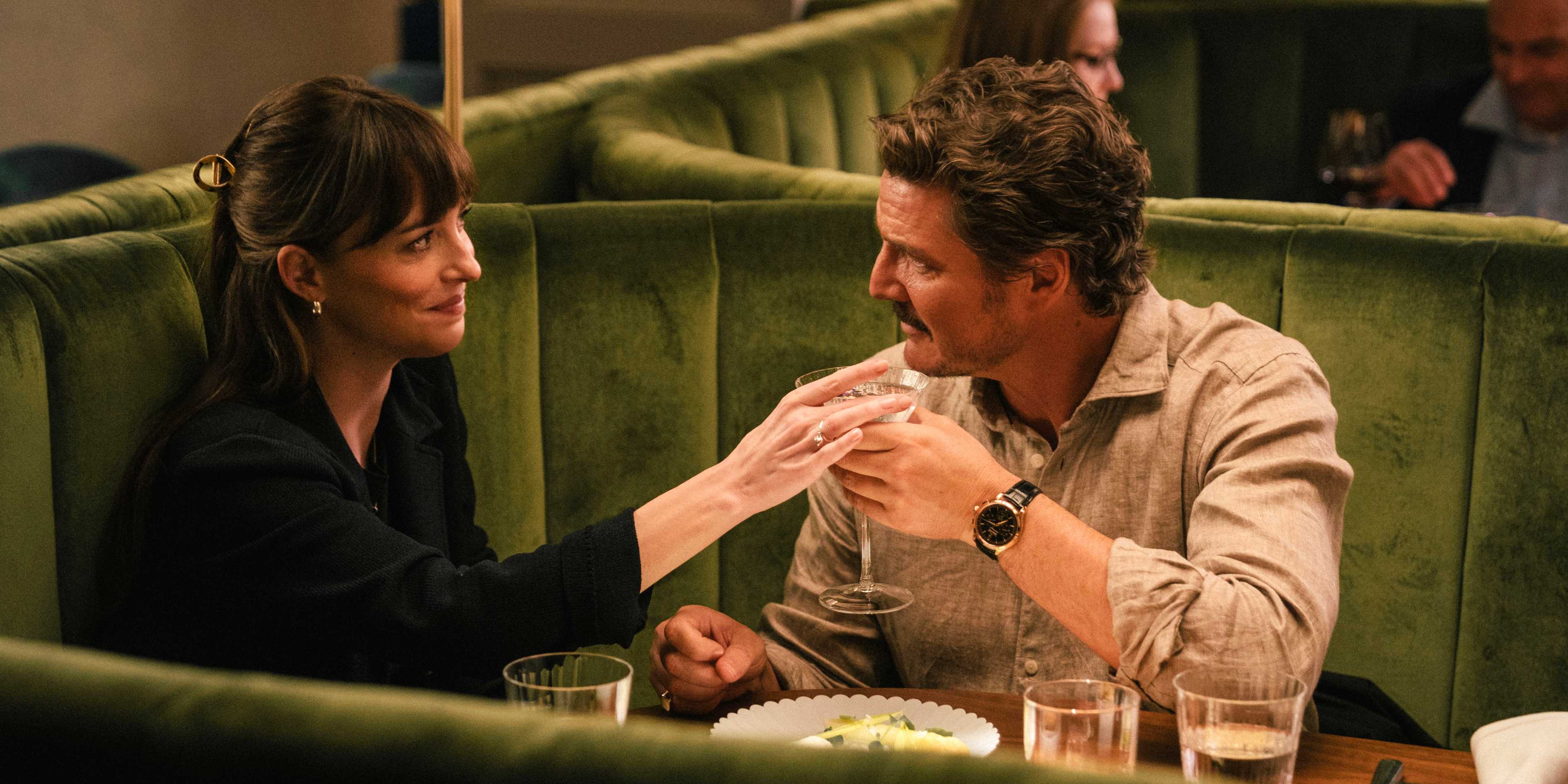 Chris Evans & Pedro Pascal's Critically-Acclaimed A24 Movie Hits Major ...