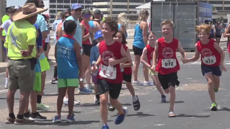 First-timers, seasoned athletes join together for Beach to Bay Relay