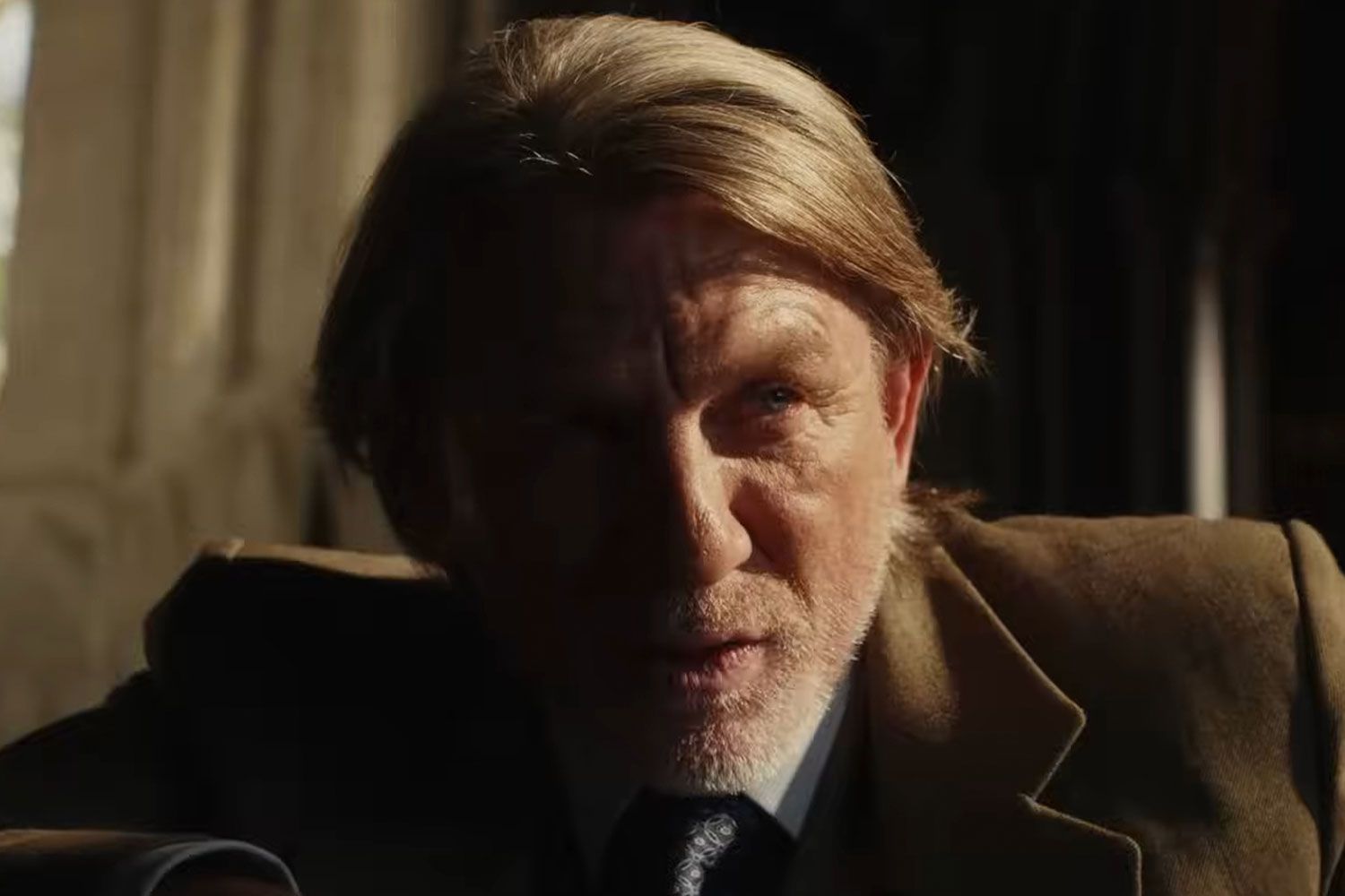 Daniel Craig Leads A-List Ensemble in First Teaser for “Wake Up Dead ...