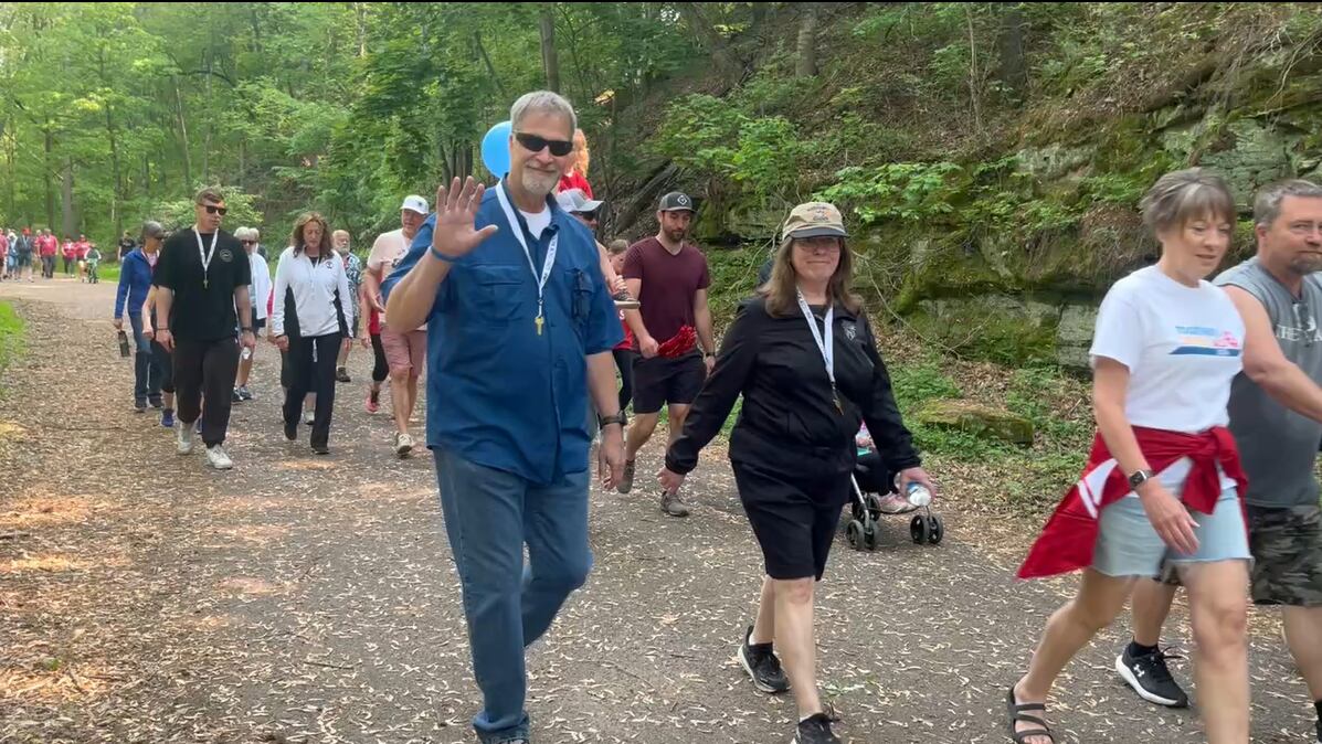Hundreds walk to raise awareness for ASL