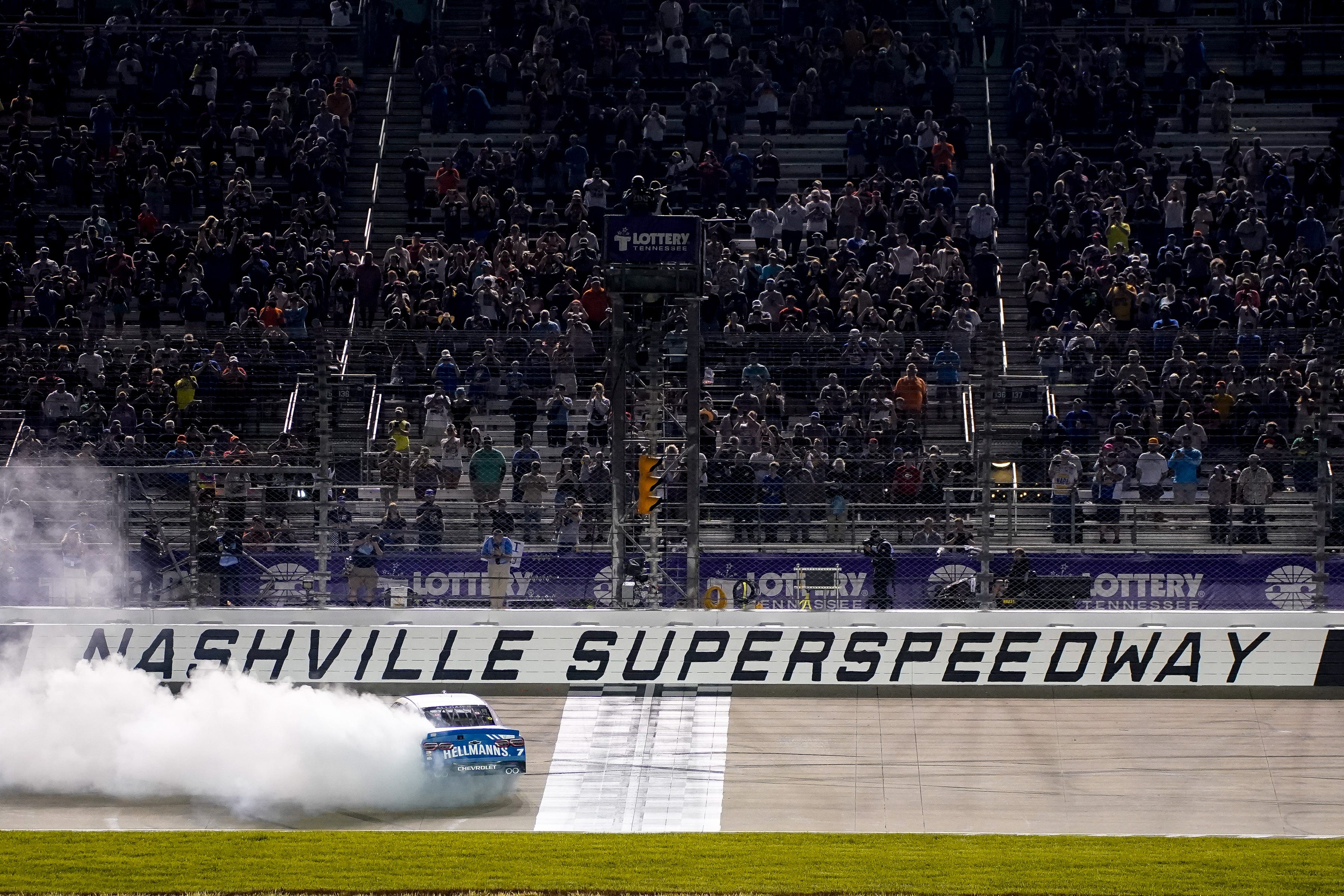 What channel is the NASCAR O'Reilly Series at Nashville on today? Time ...