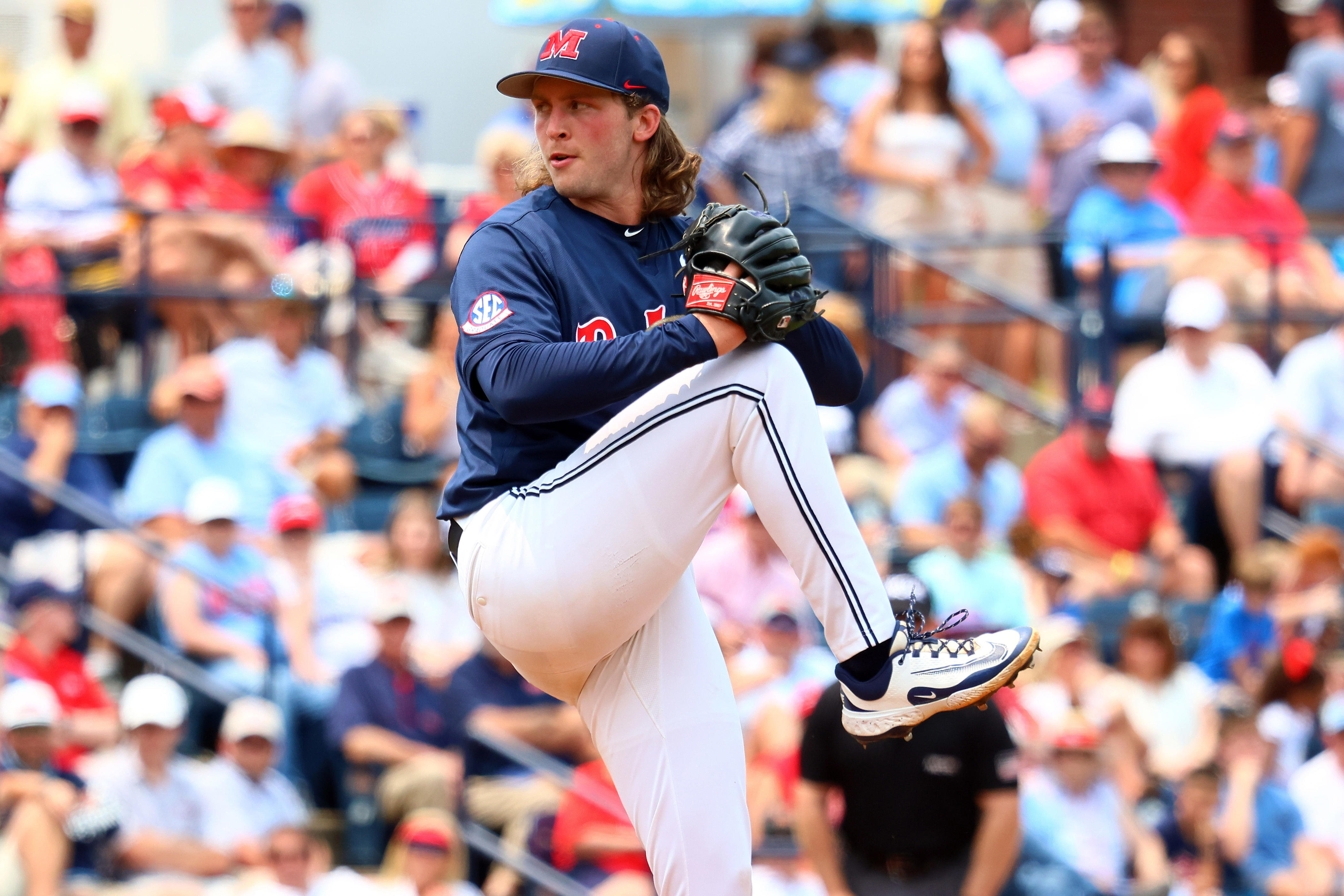 How Hunter Elliott overcame 'annoying' first at-bat in Ole Miss ...
