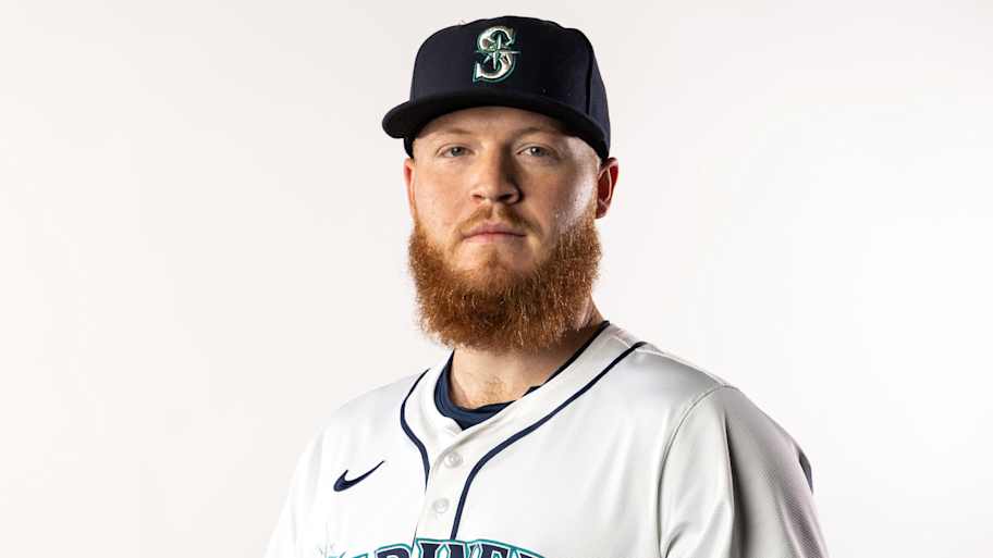 Seattle Mariners DFA Former A's Reliever