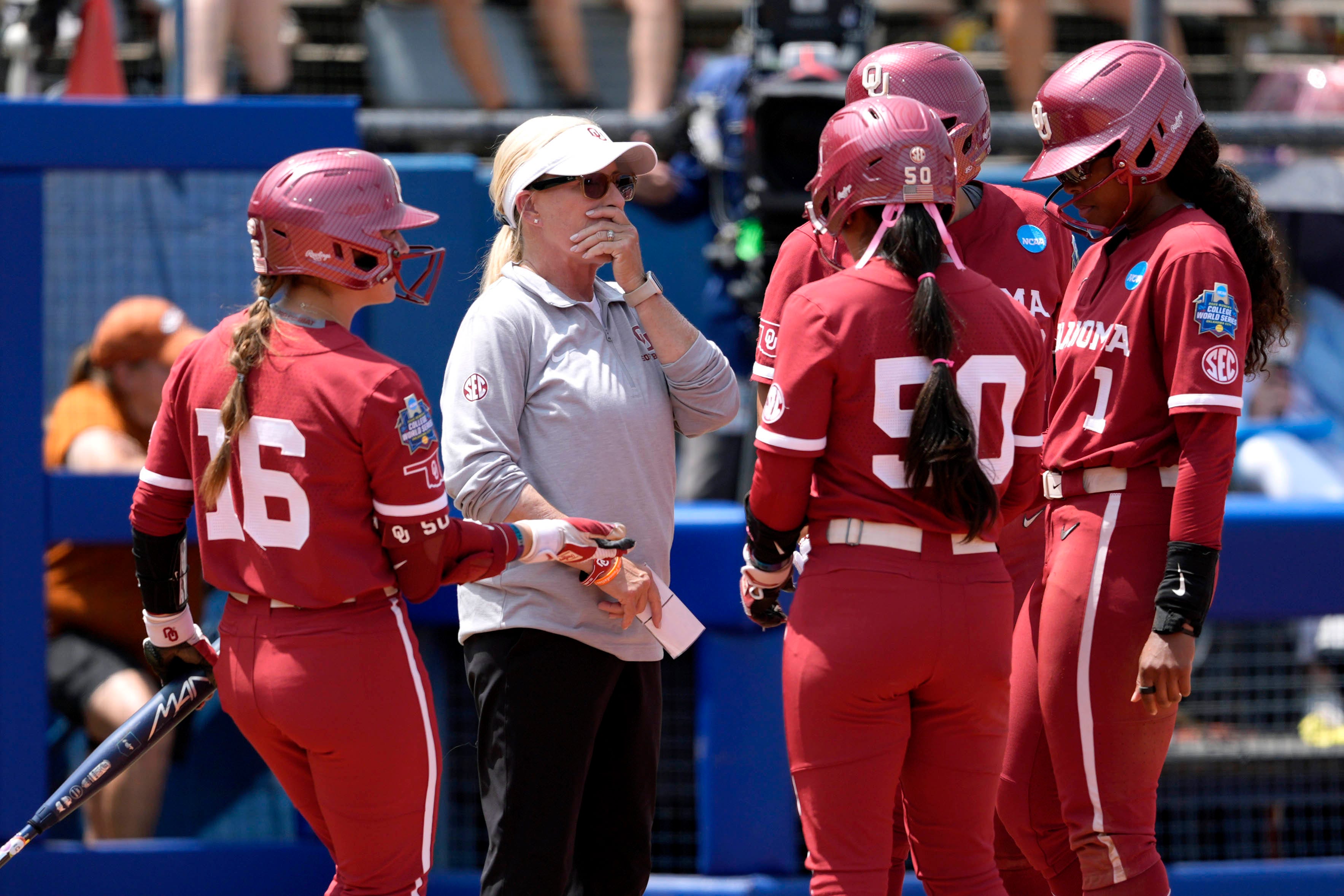 OU softball bullpen collapses late at Arizona for Sooners' first loss ...