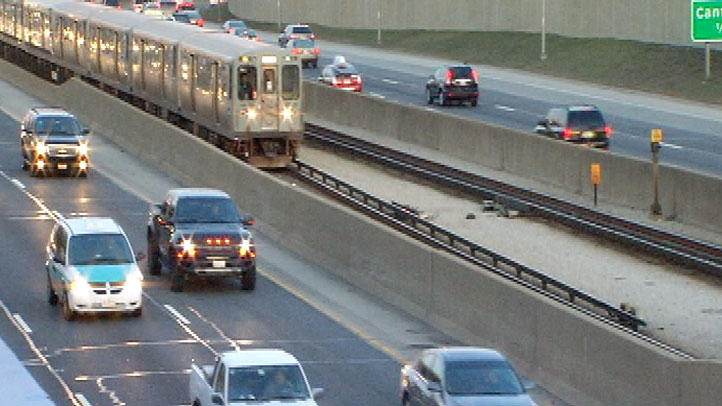 Kennedy Expressway exit to O'Hare Airport set to reopen to drivers Sunday