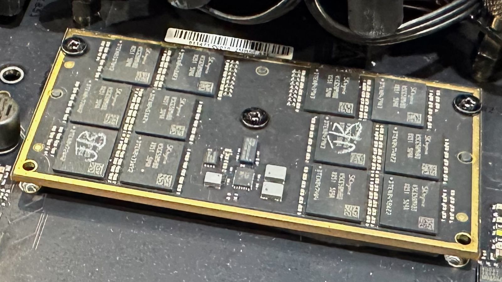 CAMM2 and modules smile to the camera, but do not expect them on the ...