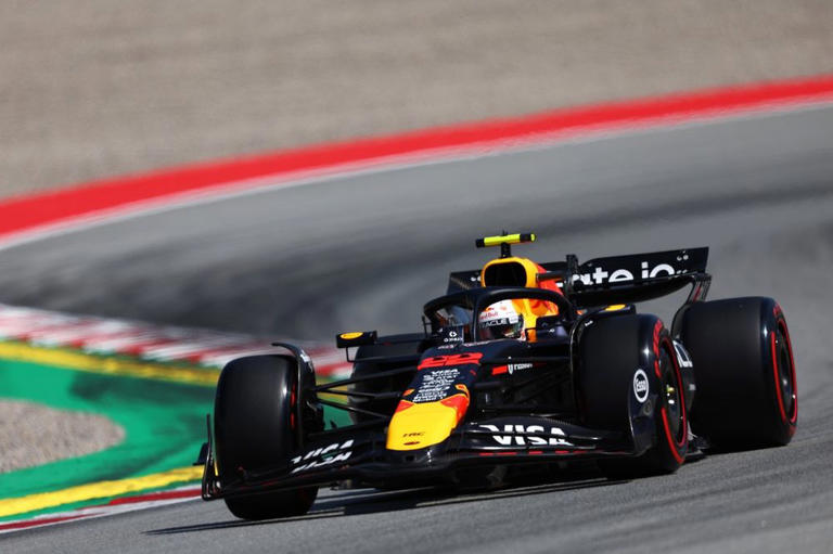 Tsunoda, desconcertado tras clasificar último con Red Bull en España