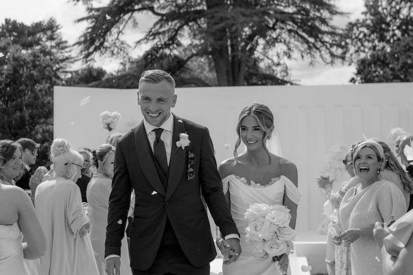 Dani Dyer marries footballer Jarrod Bowen in fairytale wedding - see ...