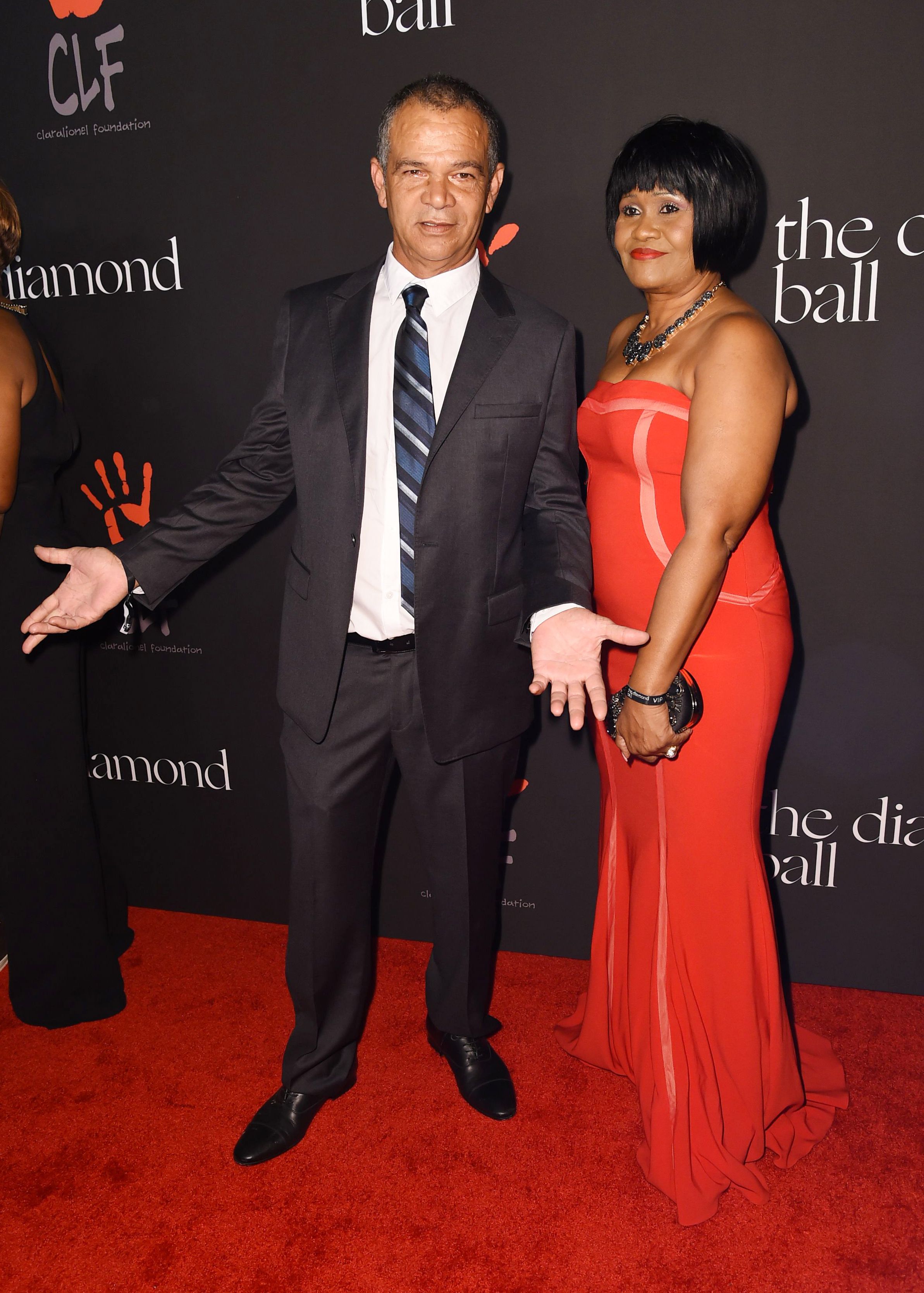 Rihanna’s father, Ronald Fenty, dead at 70: reports