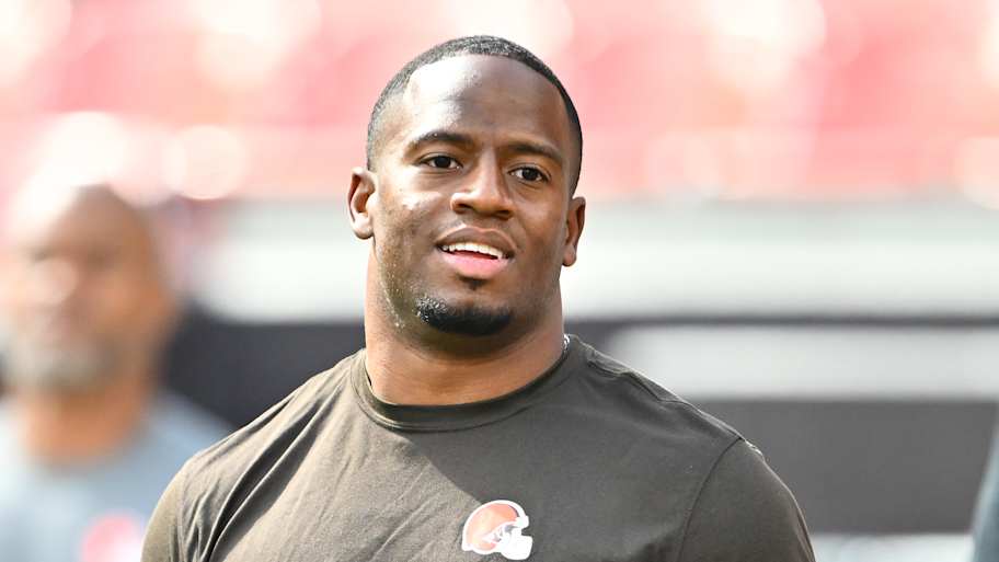 NFL insider links Commanders to bold signing that could reshape everything