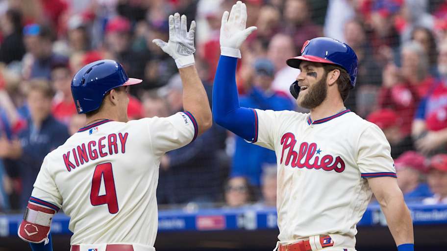 Former Phillies Infielder Makes 1st MLB Appearance in Nearly 3 Years