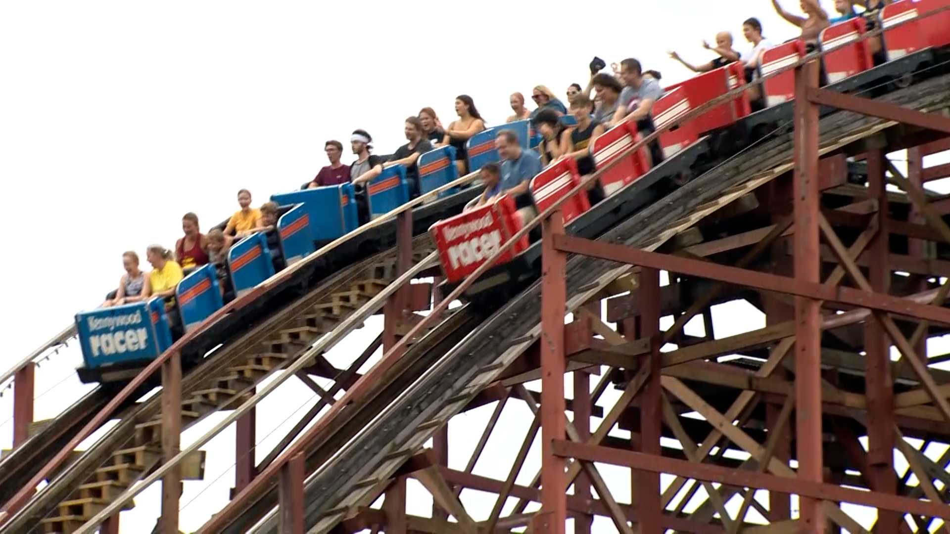 Kennywood acquired by owners of Dollywood theme park