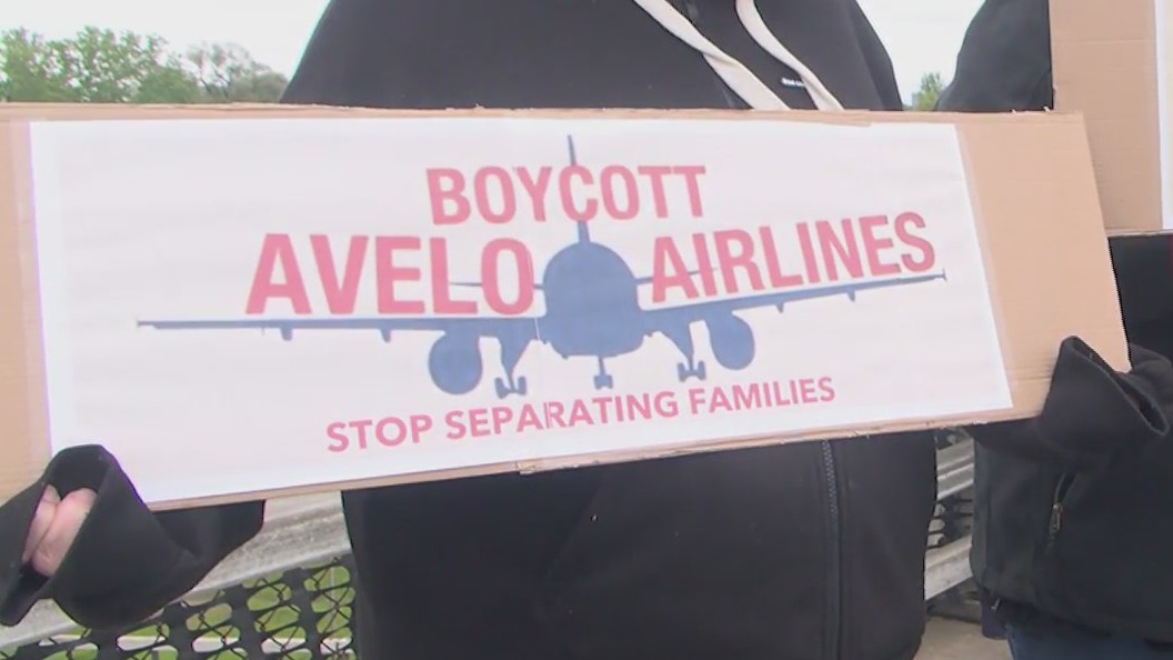 Avelo Airlines protest held in Rochester