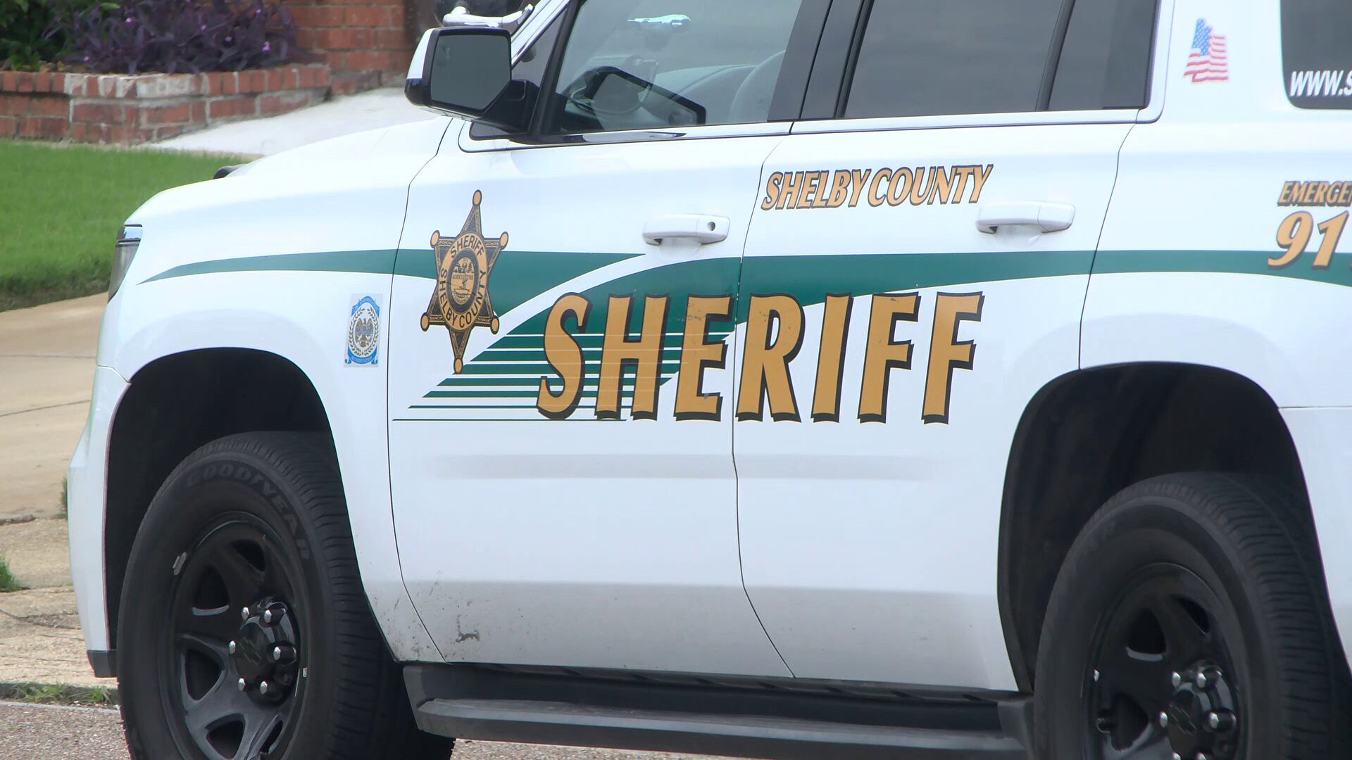 4 teenagers arrested after breaking into 9 cars, stealing gun, SCSO says