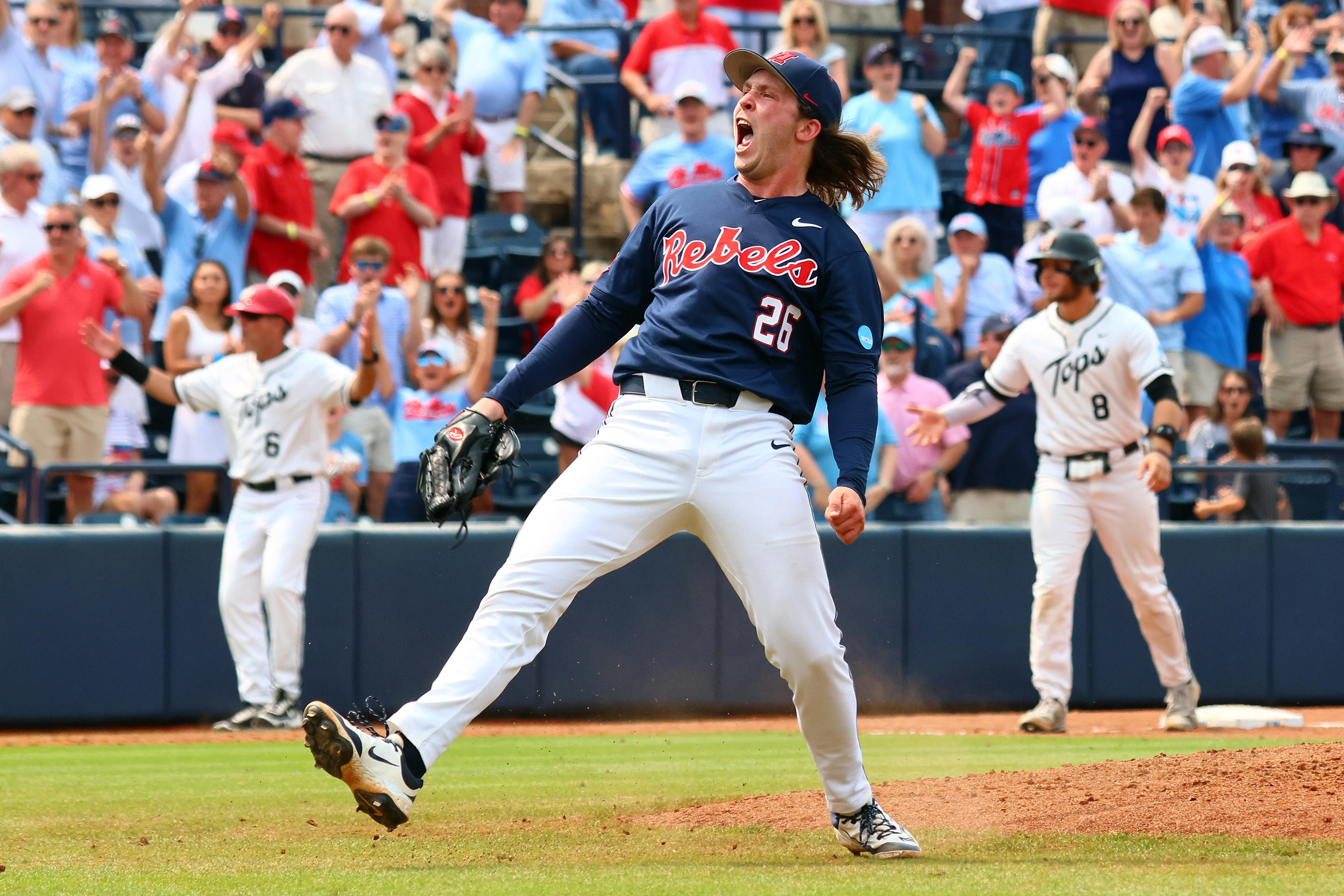 Why Ole Miss trusts struggling ace Hunter Elliott vs Troy in CWS ...