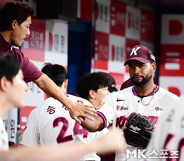 알칸타라 ‘KBO 복귀전, 6이닝 무실점 완벽투’ [MK포토]