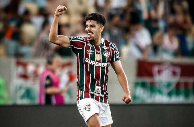 Persija Melirik Duo Brasil, Posisi Gelandang dan Bek Tengah, Ini Dia ...