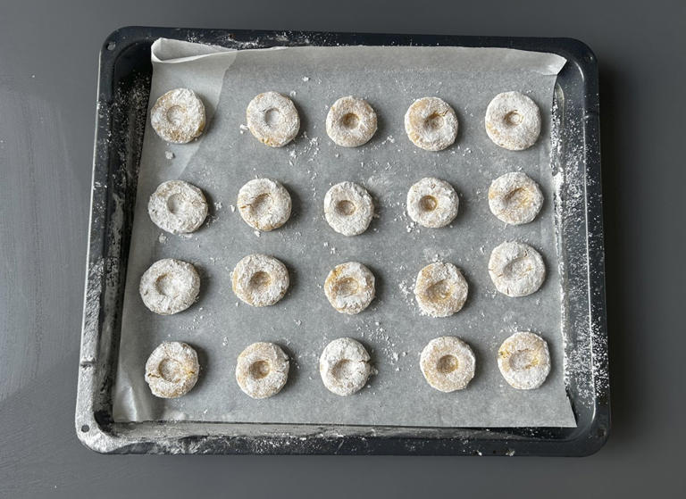 Ghriba almond and coconut cookies, a classic of moroccan pastry making